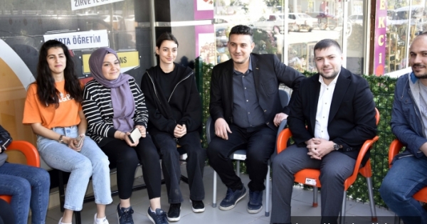 Gençlerin Mustafa Hakkı Bucak’a Yoğun İlgisi